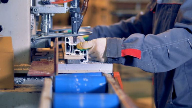 CSA Aluminium Trackless Folding Gate Malaysia – Custom Design Specialist