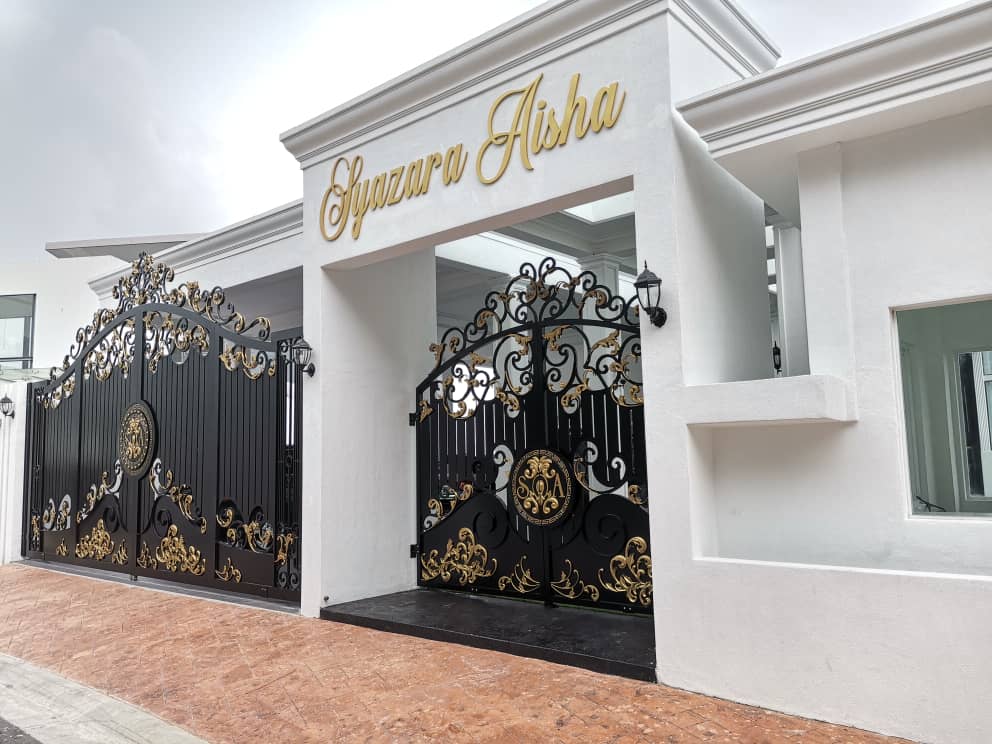 Gate Design - CSA Aluminium Trackless Folding Gate Malaysia